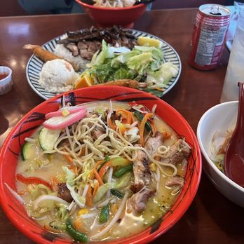 TERI CAFE - Updated July 2025 - 953 Photos & 1086 Reviews - 2216 S El ...