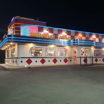 SPANGLES - Updated July 2025 - 25 Photos & 23 Reviews - 1130 SW ...