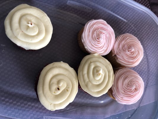 SUPREME BAKERY - Updated June 2024 - 22 Photos & 23 Reviews - 3314 S ...