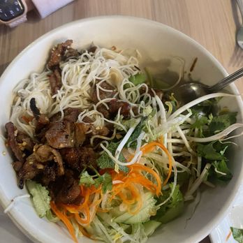 ROC PHO SHOP - Updated October 2024 - 75 Photos & 18 Reviews - 339 ...