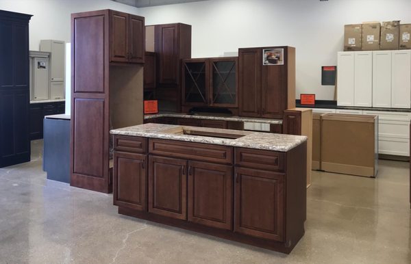 PREMIER OUTLETS BY STUDIO 41 - Updated April 2025 - 10 Reviews - 2500 N ...