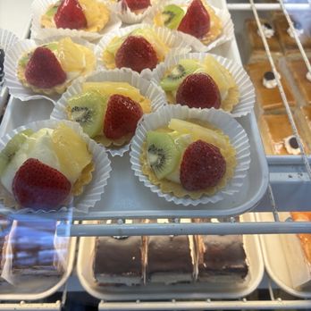 MARAL’S PASTRY - Updated October 2025 - 67 Photos & 68 Reviews - 17654 ...