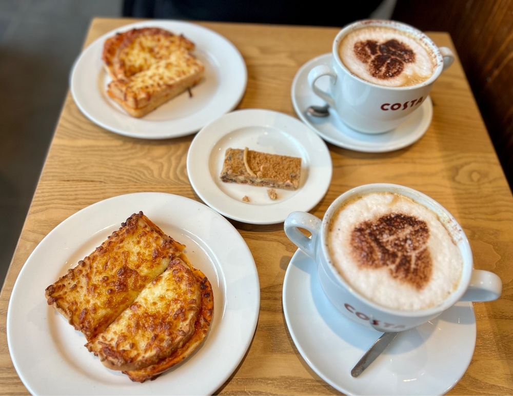 COSTA COFFEE - Updated September 2024 - 3 Waverley Bridge, Edinburgh ...