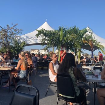 CLEMENTE’S MARYLAND CRABHOUSE - Updated June 2025 - 731 Photos & 504 ...