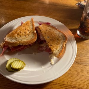 RIPS COUNTRY INN - 247 Photos & 309 Reviews - 3809 Crain Hwy, Bowie, MD ...