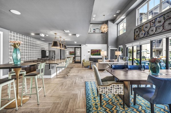 THE MONT - Updated December 2025 - 37 Photos & 14 Reviews - 2405 ...