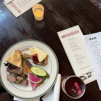 HOTEL GREENE - Updated October 2025 - 632 Photos & 184 Reviews - 508 E ...