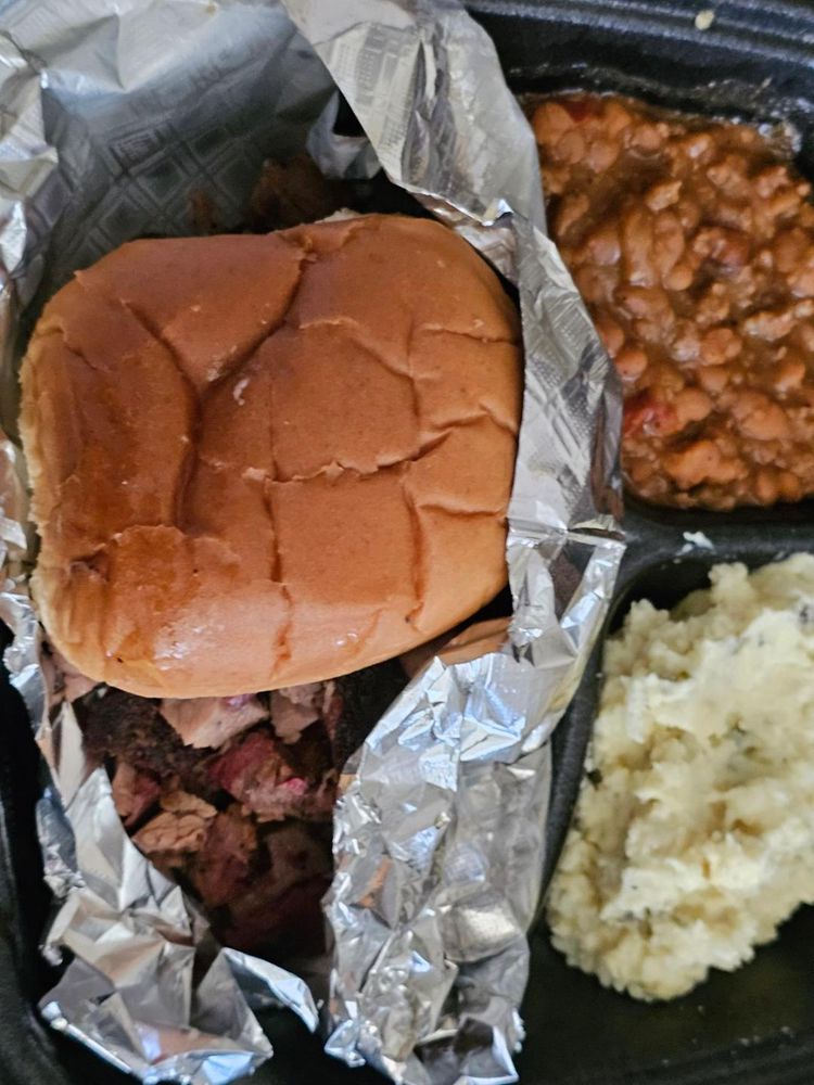 BOYD BOYS BBQ & CATERING - Updated January 2025 - 405 E College St, Terrell, Texas - Barbeque ...