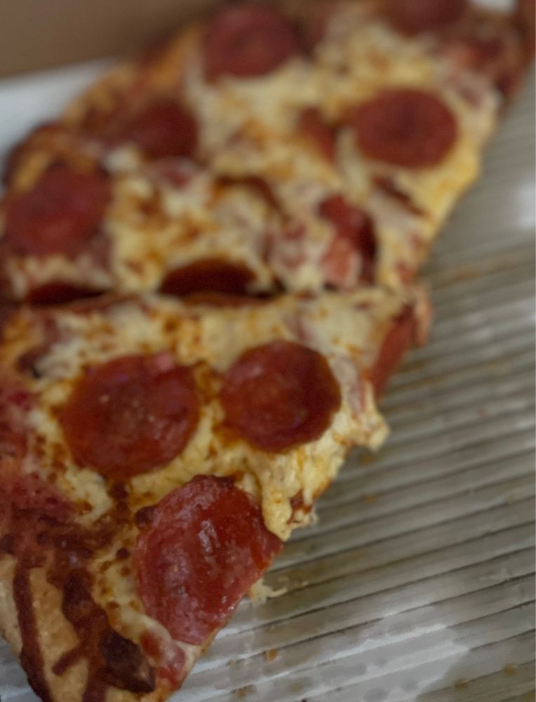 CENTERVILLE PIZZA & BBQ - Updated October 2025 - 22 Photos & 60 Reviews ...