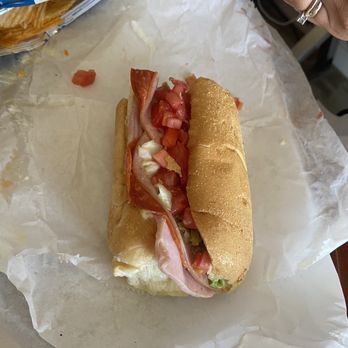 WILLIAMS SUB SHOP - Updated February 2025 - 68 Photos & 138 Reviews ...