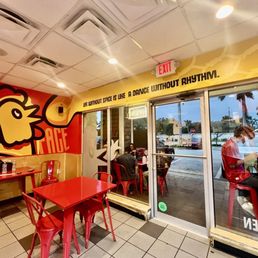 CLUCK FACE NASHVILLE HOT CHICKEN - Updated November 2025 - 129 Photos ...