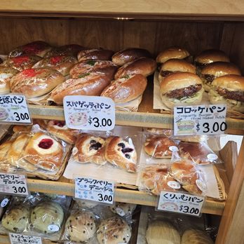 CLOVER BAKERY & CAFE - Updated November 2024 - 2160 Photos & 1282 ...