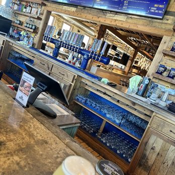 BACKPOCKET DUBUQUE - Updated September 2024 - 109 Photos & 33 Reviews ...