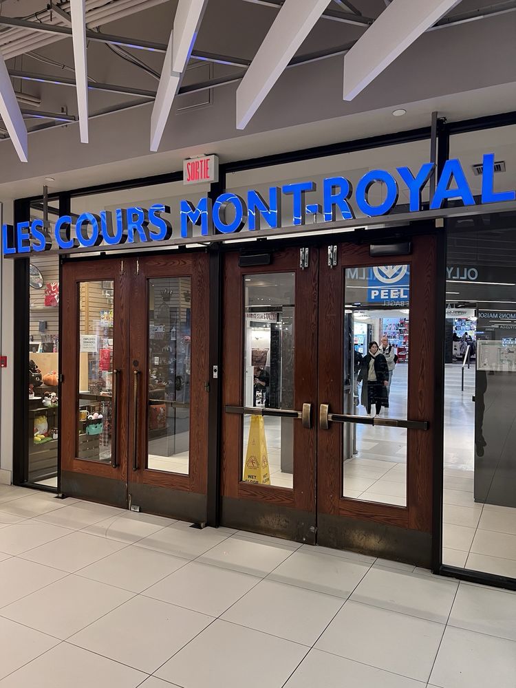 LES COURS MONT-ROYAL - Updated July 2025 - 80 Photos & 13 Reviews ...
