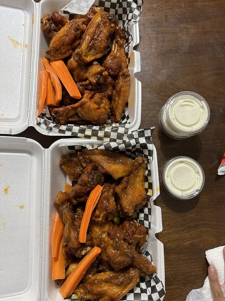 JC WINGS - Updated October 2025 - 27 Photos & 22 Reviews - 437 S ...