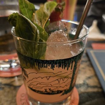 CALLISTO - Updated May 2025 - 52 Photos & 16 Reviews - 407 SW A St ...