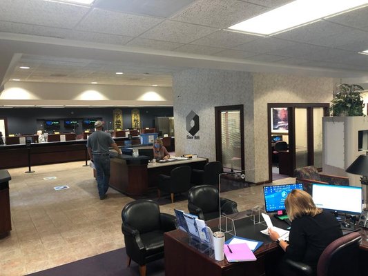 CITIZENS NATIONAL BANK - NORTH MERIDIAN BANKING CENTRE - Updated August ...