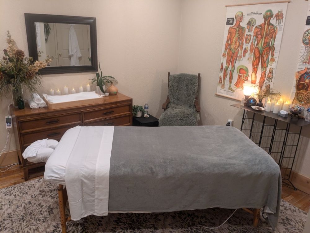 HEALING HANDS OF AZTEC - Updated January 2025 - 29 Photos - 318 E ...