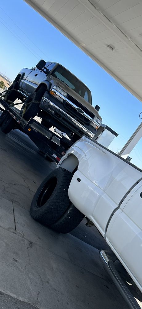 CARLOS TOWING AND TRANSPORTATION - Updated March 2025 - 14 Photos - Salinas, California - Towing ...