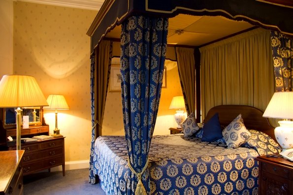 THE ROYAL SCOTS CLUB - Updated July 2024 - 18 Photos & 11 Reviews - 29 ...