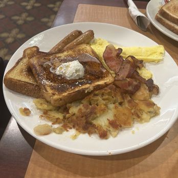 PALACE DINER - Updated January 2026 - 189 Photos & 325 Reviews - 194 ...