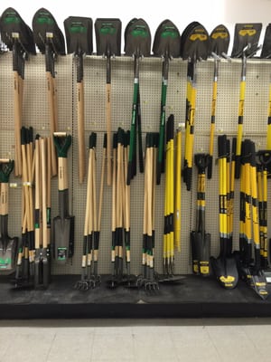 BIG R FARM AND HOME - Updated September 2025 - 10 Photos & 14 Reviews ...