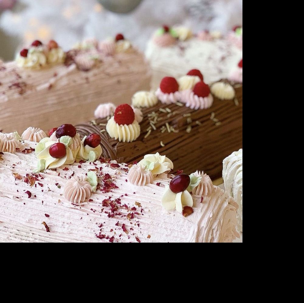 GATEAUX PATISSERIE - 563 Photos & 244 Reviews - 1006 S Military St ...