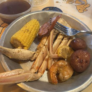 BLUE HOOK CAJUN SEAFOOD & BAR - Updated July 2025 - 68 Photos & 132 ...