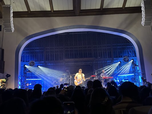 THE BLUESTONE - Updated May 2024 - 68 Photos & 65 Reviews - 583 E Broad ...