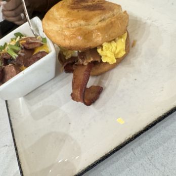 THE BRUNCH DISTRICT - Updated March 2025 - 381 Photos & 315 Reviews ...