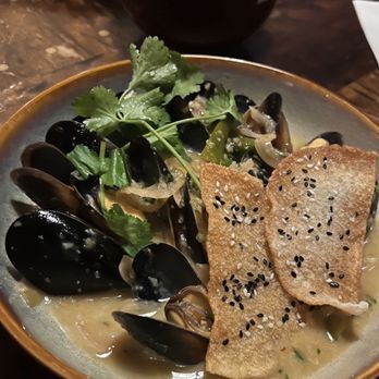 HIGGINS RESTAURANT - 401 Photos & 611 Reviews - 1239 SW Broadway ...