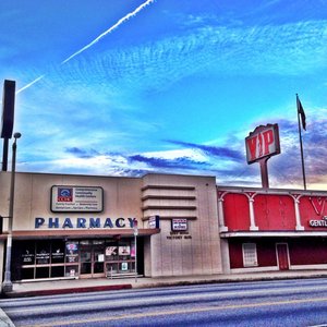 986 PHARMACY - Updated November 2025 - 45 Reviews - 6521 Van Nuys Blvd ...
