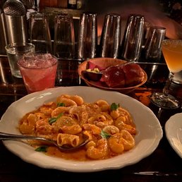 TRIVOLI TAVERN - 833 Photos & 355 Reviews - 114 N Green St, Chicago ...
