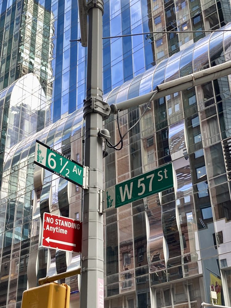 6 1/2 AVE PEDESTRIAN ARCADE - Updated August 2025 - 92 Photos - 6 1/2 ...