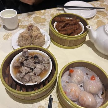 ROYAL DIM SUM - Updated June 2025 - 269 Photos & 64 Reviews - 1500 Old ...