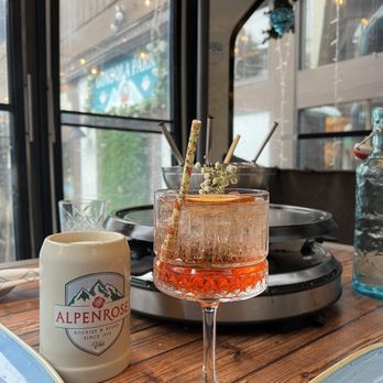 ALPENROSE VAIL - 693 Photos & 320 Reviews - 100 E Meadow Dr, Vail ...