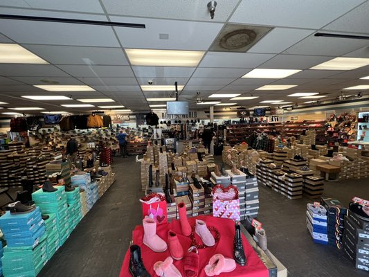 BOOT WORLD - Updated December 2025 - 47 Photos & 99 Reviews - 700 N ...