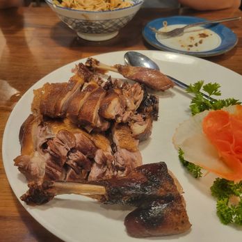 EMEI - Updated July 2025 - 1323 Photos & 793 Reviews - 915 Arch St ...