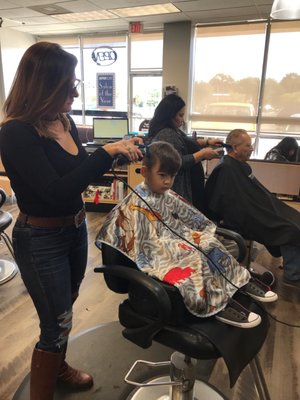 SUPERCUTS - Updated August 2025 - 23 Reviews - 933 N Shepherd Dr ...