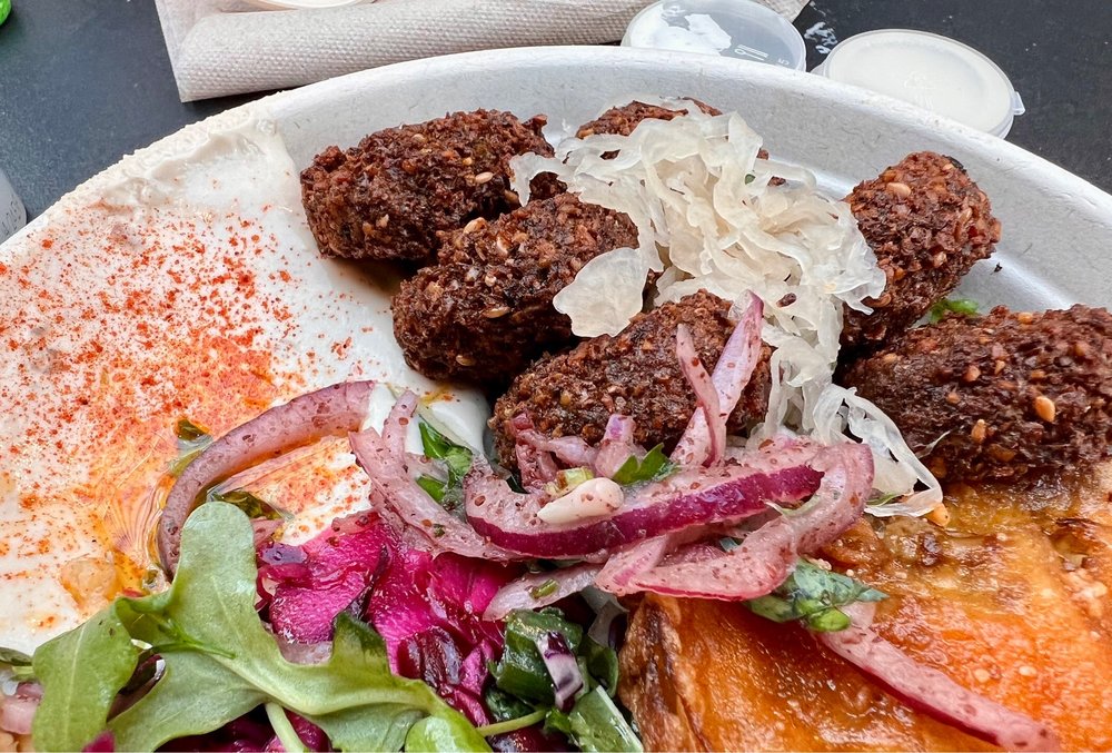 YALLA MOTEK - Updated July 2024 - 61 Photos & 40 Reviews - 19565 ...