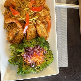 YINDEE THAI RESTAURANT - Updated March 2025 - 197 Photos & 172 Reviews ...