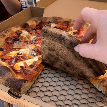 ROBERT’S PIZZA AND DOUGH - Updated June 2024 - 1061 Photos & 915 ...