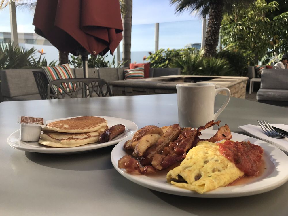 INDULGE RESTAURANT & LOUNGE - 13 Photos & 26 Reviews - American (New ...