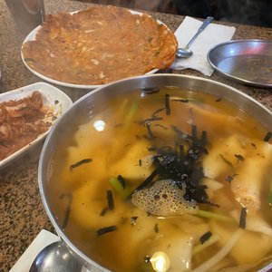 MIARI NOODLE HOUSE - 236 Photos & 157 Reviews - Korean - 3224 W Olympic ...