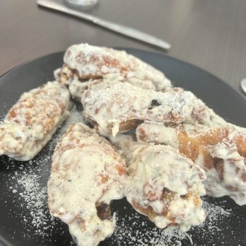 GOOD TIMES ON THE AVE - Updated March 2025 - 76 Photos & 83 Reviews ...