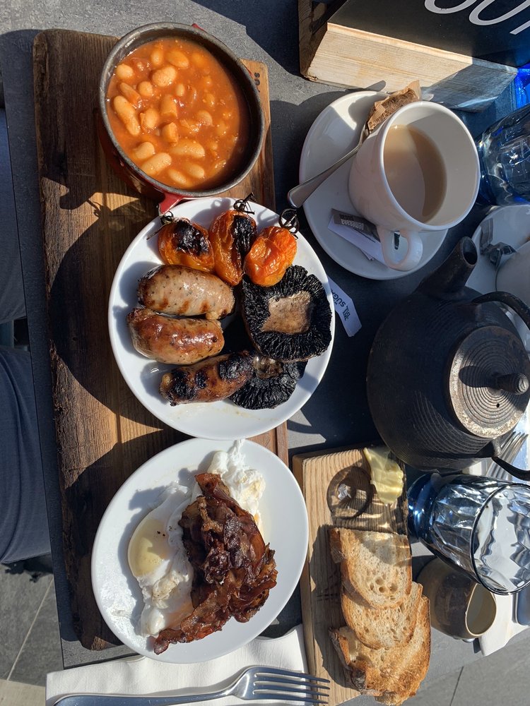 OCTOPUS BAR AND RESTAURANT - 21 Photos - Havelet, St Peter Port ...