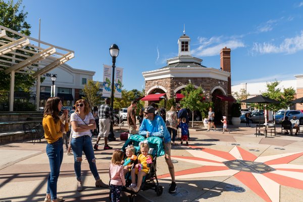 THE PROMENADE SHOPS AT SAUCON VALLEY - Updated December 2025 - 36 ...