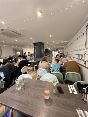 TAILEND RESTAURANT AND FISH BAR - Updated August 2025 - 101 Photos & 90 ...