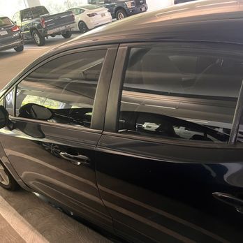 CALIBER AUTO GLASS - Updated November 2025 - 10 Photos - 4774 W Adams ...