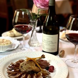 CHEZ NOUS - Updated April 2025 - 272 Photos & 229 Reviews - 217 S Ave G ...